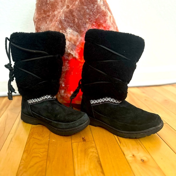 UGG | Shoes | Ugg Winter Boots Tasman Braid Shearling New Zealand ...